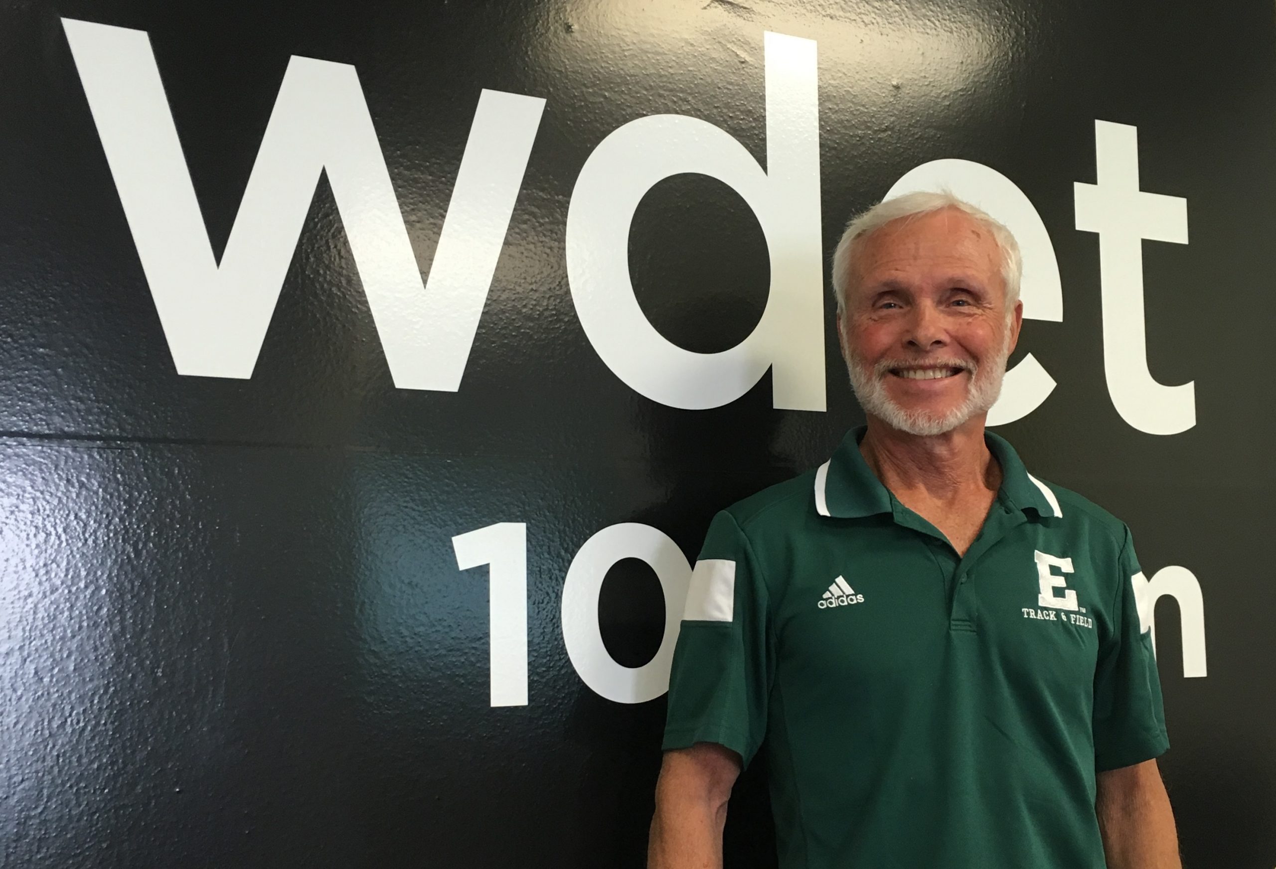 72-Year-Old Pole Vaulter Trains Michigan Olympic Hopefuls and Still ...