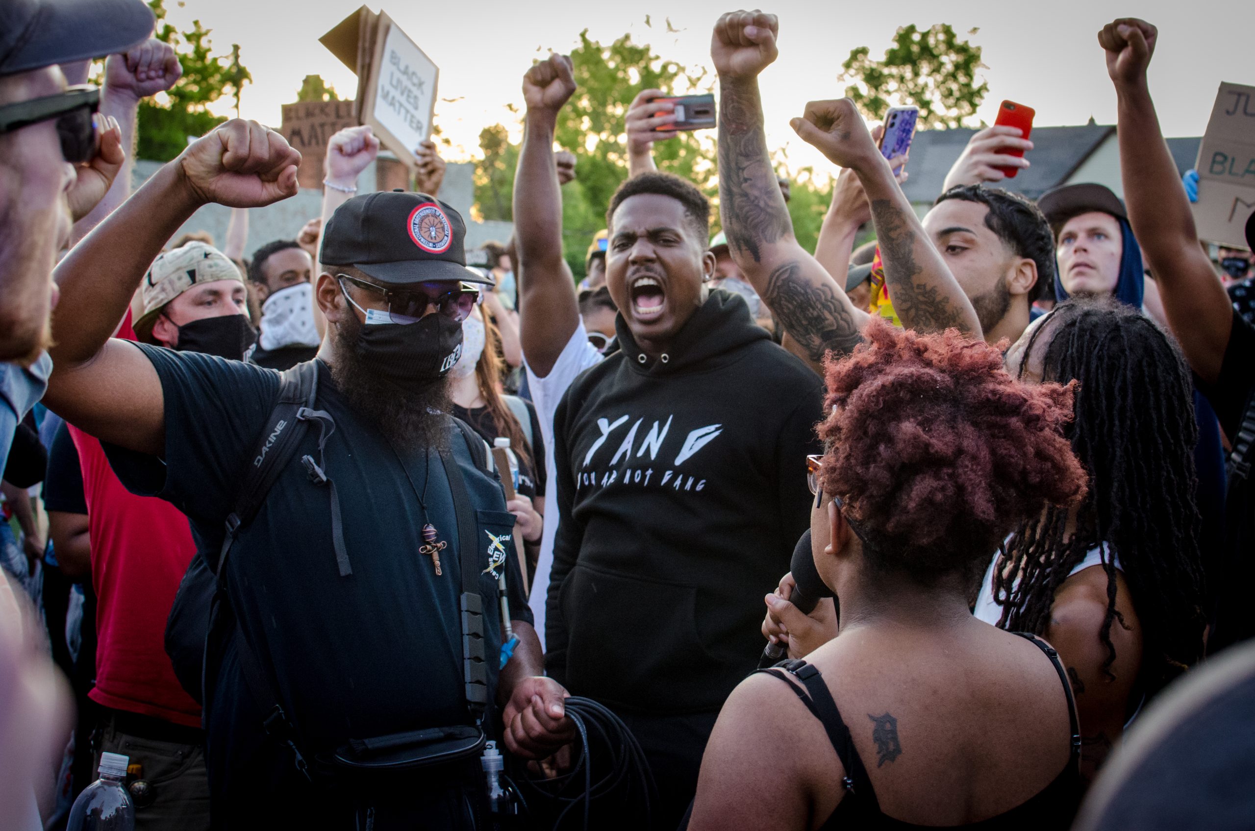 Protests Continue Peacefully With No Reported Arrests, No Curfew - WDET ...