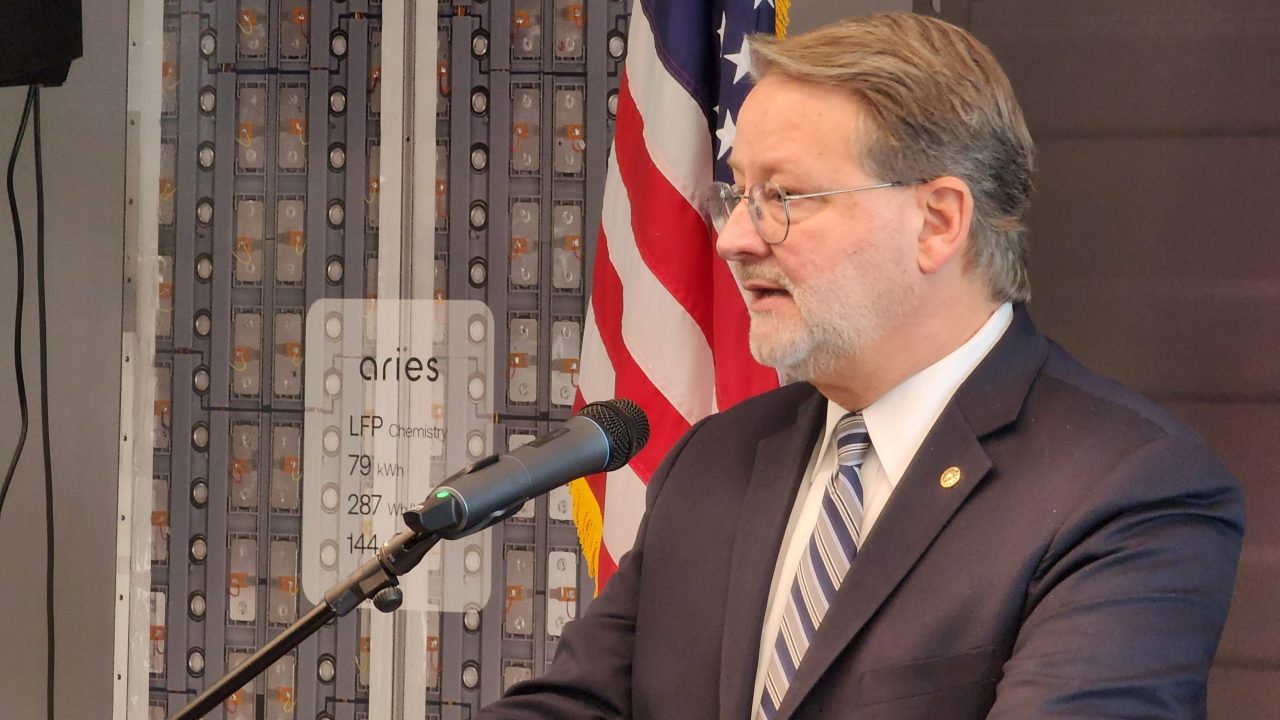 Sen. Peters says little is known about UFO shot down over Lake Huron ...