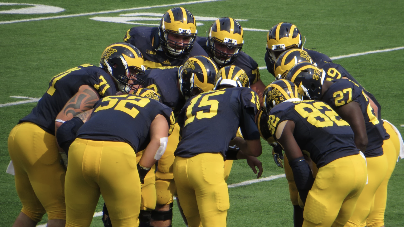Legislation would give protections to Michigan college athletes seeking ...